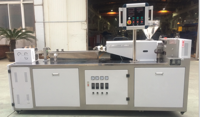 1-3kg/H Output Plastic Pelletizer Machine For Lab Masterbatch Making ...